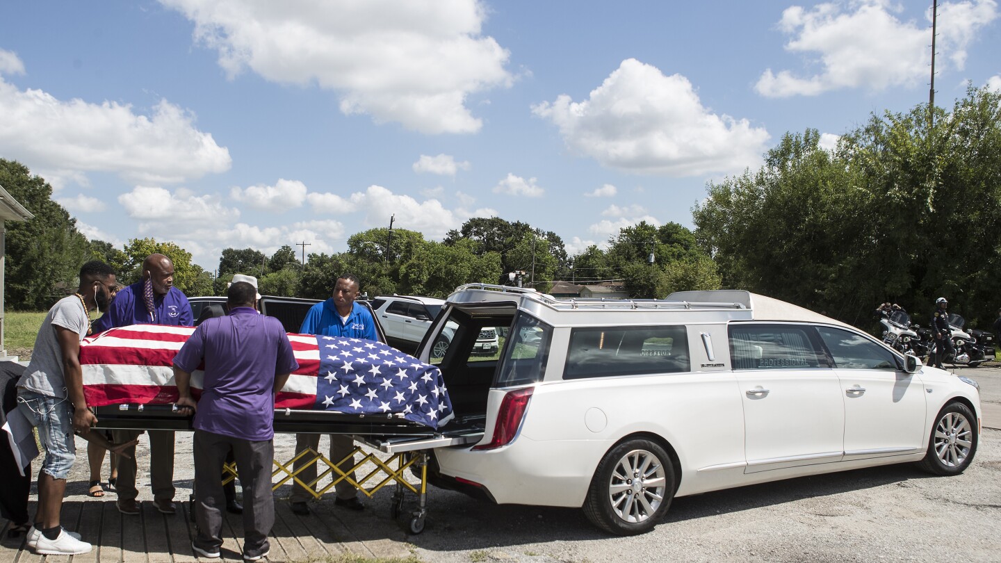 Man Pleads Guilty In Fatal Shooting Of Off Duty New Orleans Officer And
