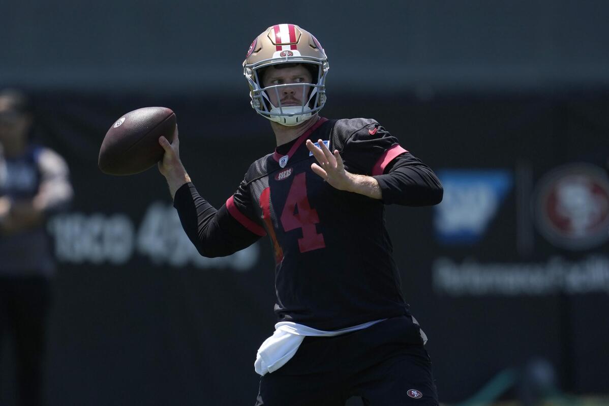 49ers Qb Brock Purdy Resumes Throwing Program Ap News