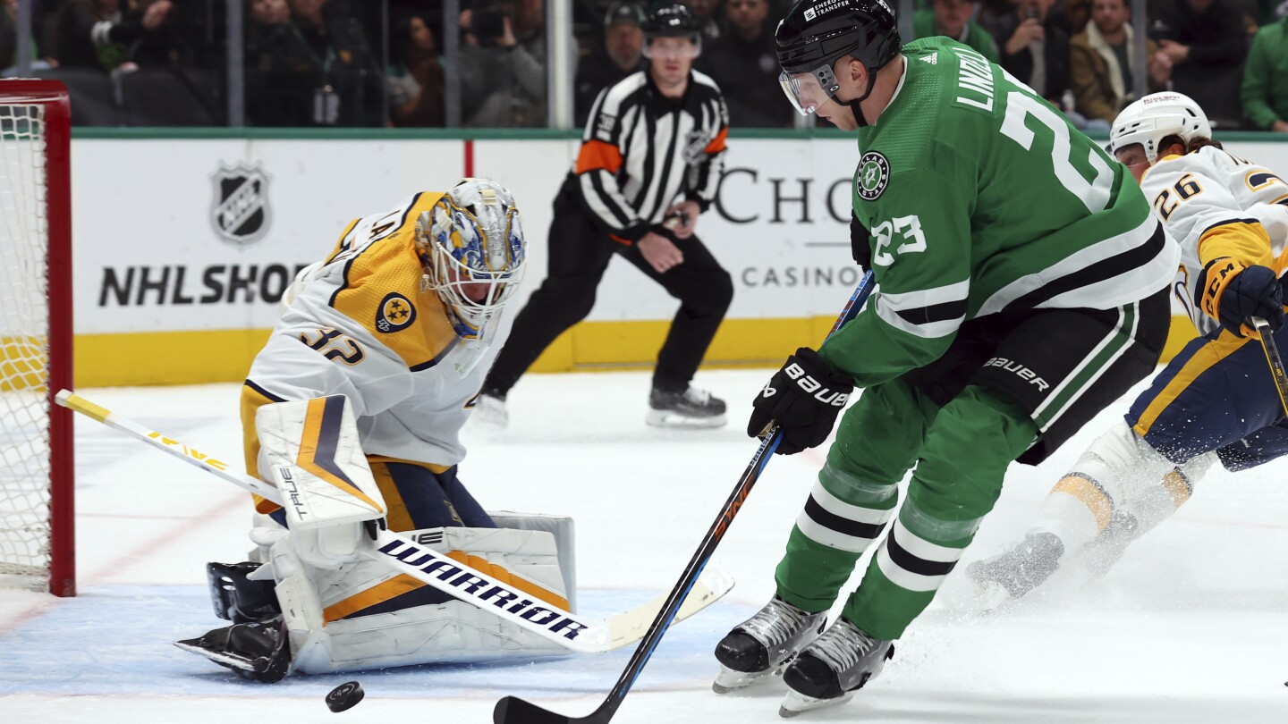 Forsberg Scores 2 In Third Period As Predators Beat Stars 4 3 Ap News