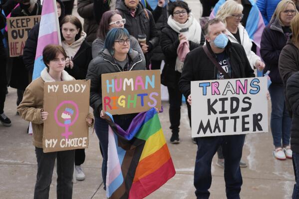 How Common Is Transgender Treatment Regret Detransitioning Ap News