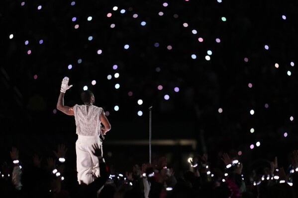 Usher dazzles in star-studded 2024 Super Bowl halftime show Usher dazzles in star-studded 2024 Super Bowl halftime show