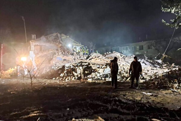6 people are killed, 18 injured by a missile strike in the Russian city ... 6 people are killed, 18 injured by a missile strike in the Russian city ...