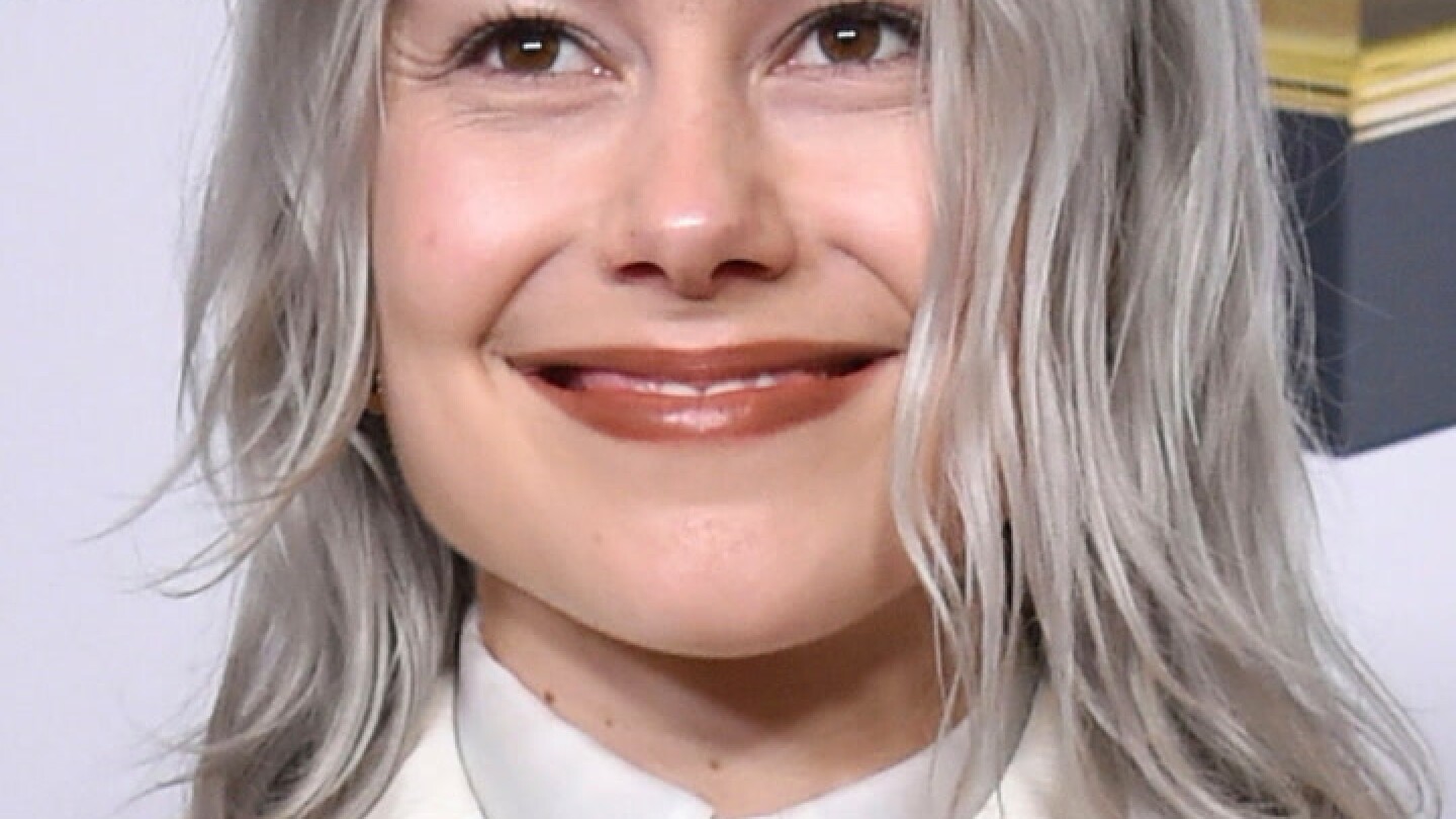 Phoebe Bridgers tells former Grammy CEO to ‘rot’ | AP News Phoebe Bridgers tells former Grammy CEO to ‘rot’ | AP News